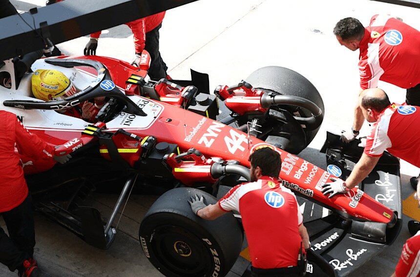 Test Bahrain - Lewis Hamilton attacca la nuova Formula 1
